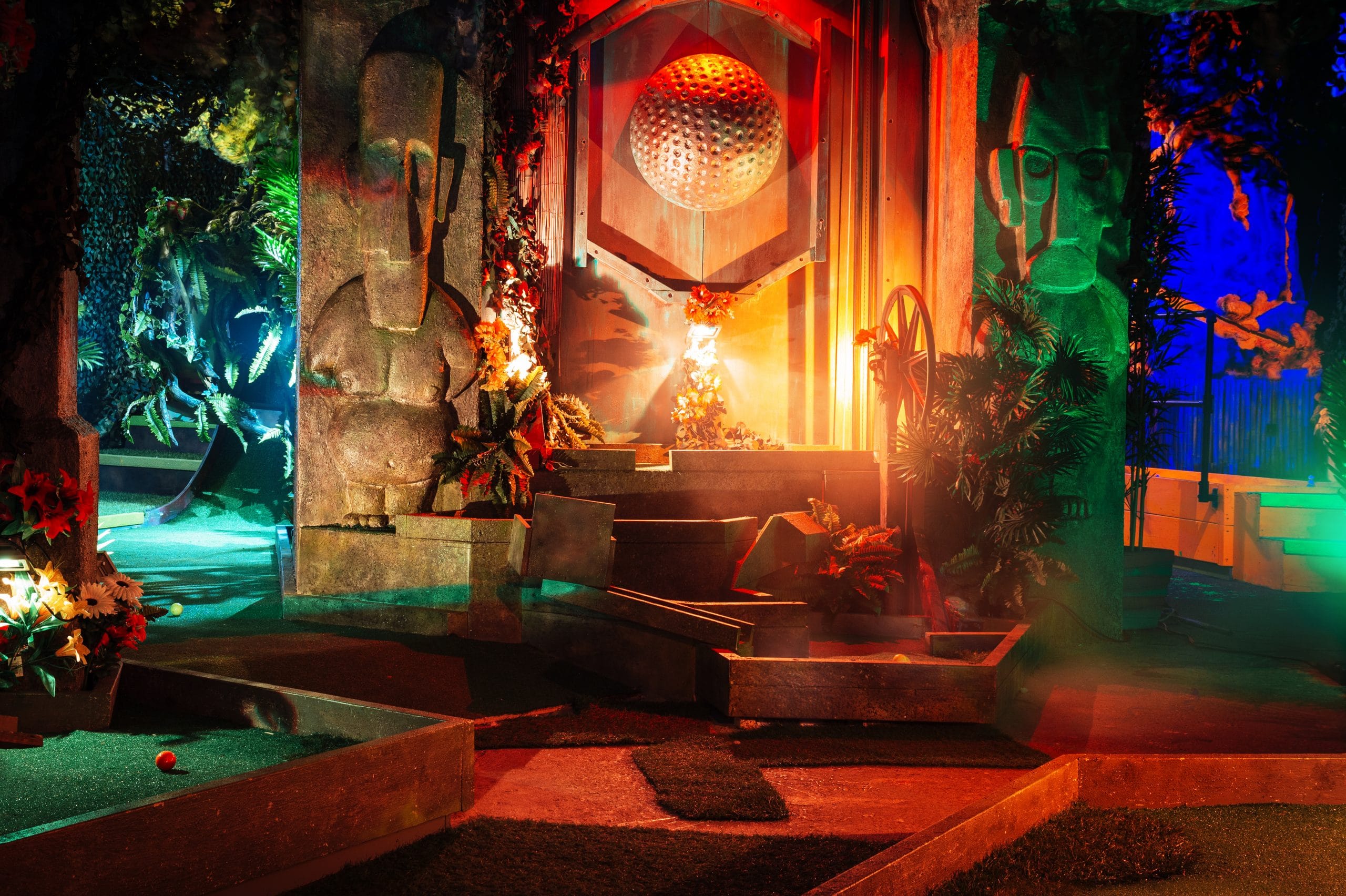 Crazy Golf Design ┃ Bespoke Mini Golf Designers ┃ Plonk Studios UK